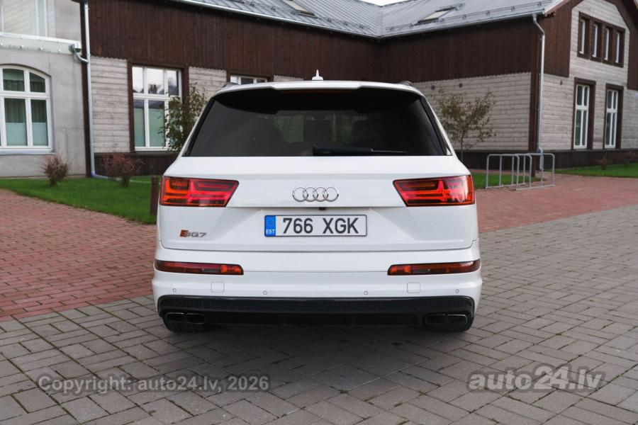 Белый Ауди SQ7 2018 в Таллин, объемом двигателя 4.00 л и пробегом 160 тыс. км за 30500 €, фото 8 на AUTOMOTO.COM.LV
