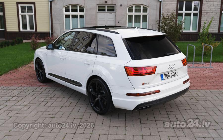 Белый Ауди SQ7 2018 в Таллин, объемом двигателя 4.00 л и пробегом 160 тыс. км за 30500 €, фото 10 на AUTOMOTO.COM.LV