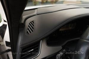 Белый Ауди SQ7 2018 в Таллин, объемом двигателя 4.00 л и пробегом 160 тыс. км за 30500 €, фото 22 на AUTOMOTO.COM.LV