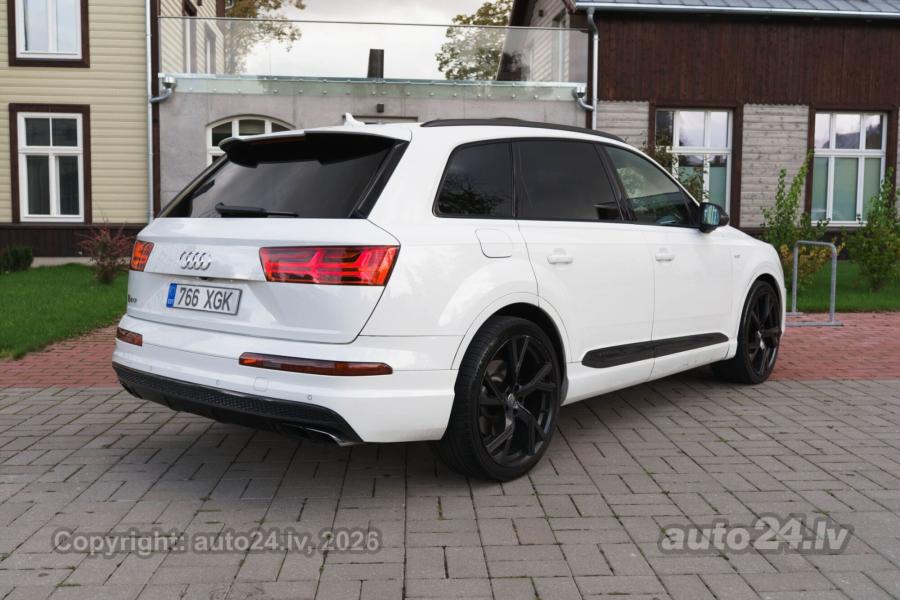 White Audi SQ7 2018 in Tallinn, with an engine capacity of 4.00 L and mileage of 160 thousand km for 30500 €, photo 7 on AUTOMOTO.COM.LV