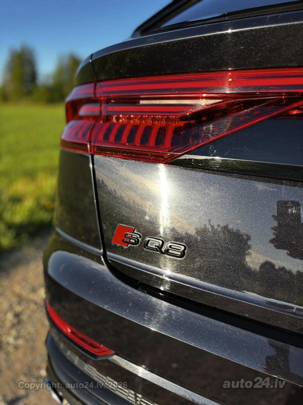Melns Audi SQ8 2020 Tallina, ar dzinēja tilpumu 4.00 L un nobraukumu 88 tūkst. km par 66800 €, foto 4 vietnē AUTOMOTO.COM.LV