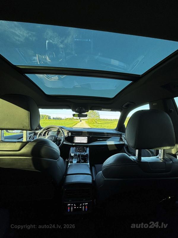Melns Audi SQ8 2020 Tallina, ar dzinēja tilpumu 4.00 L un nobraukumu 88 tūkst. km par 66800 €, foto 9 vietnē AUTOMOTO.COM.LV