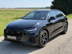 Melns Audi SQ8 2020 Vilkaviškis, ar dzinēja tilpumu 3.96 L un nobraukumu 202 tūkst. km par 53000 €, foto  vietnē AUTOMOTO.COM.LV