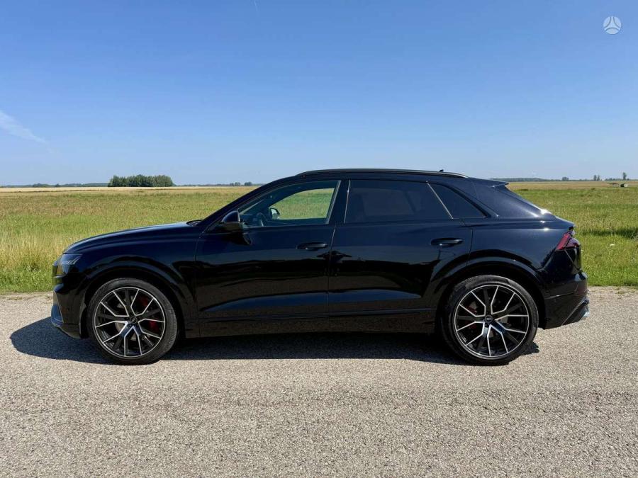 Melns Audi SQ8 2020 Vilkaviškis, ar dzinēja tilpumu 3.96 L un nobraukumu 202 tūkst. km par 53000 €, foto 7 vietnē AUTOMOTO.COM.LV