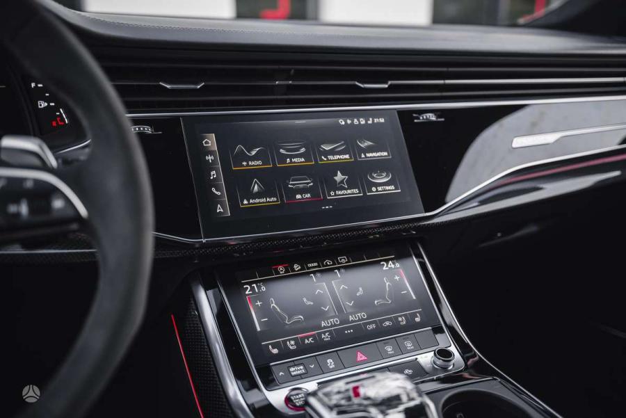 Black Audi SQ8 2021 in Vilnius, with an engine capacity of 4.00 L and mileage of 40 thousand km for 79000 €, photo 20 on AUTOMOTO.COM.LV
