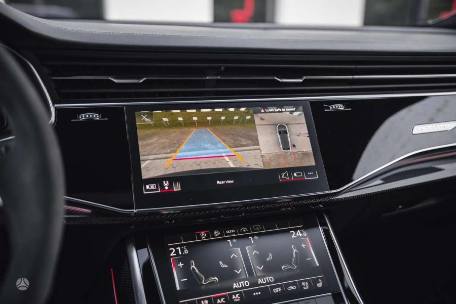 Black Audi SQ8 2021 in Vilnius, with an engine capacity of 4.00 L and mileage of 40 thousand km for 79000 €, photo 21 on AUTOMOTO.COM.LV