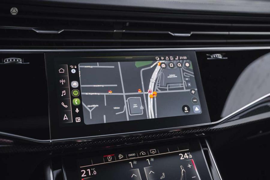 Black Audi SQ8 2021 in Vilnius, with an engine capacity of 4.00 L and mileage of 40 thousand km for 79000 €, photo 22 on AUTOMOTO.COM.LV