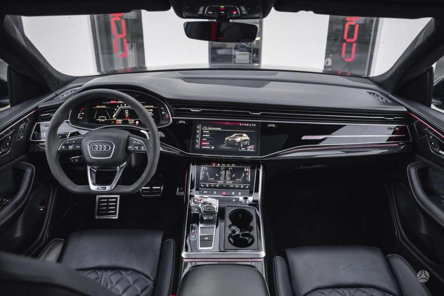 Black Audi SQ8 2021 in Vilnius, with an engine capacity of 4.00 L and mileage of 40 thousand km for 79000 €, photo 36 on AUTOMOTO.COM.LV