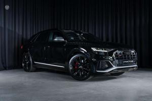 Black Audi SQ8 2023 in Vilnius, with an engine capacity of 4.00 L and mileage of 73 thousand km for 75000 €, photo 4 on AUTOMOTO.COM.LV