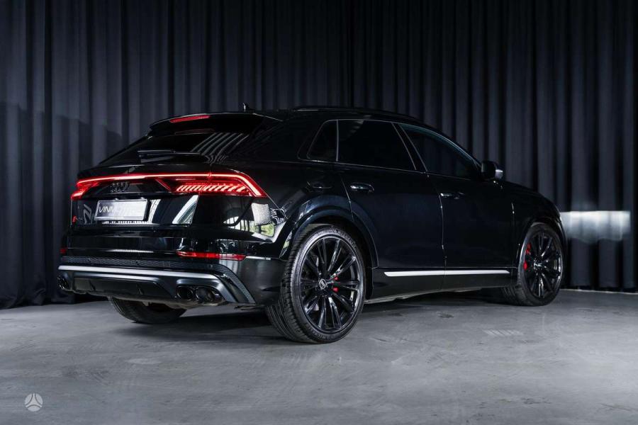 Black Audi SQ8 2023 in Vilnius, with an engine capacity of 4.00 L and mileage of 73 thousand km for 75000 €, photo 5 on AUTOMOTO.COM.LV