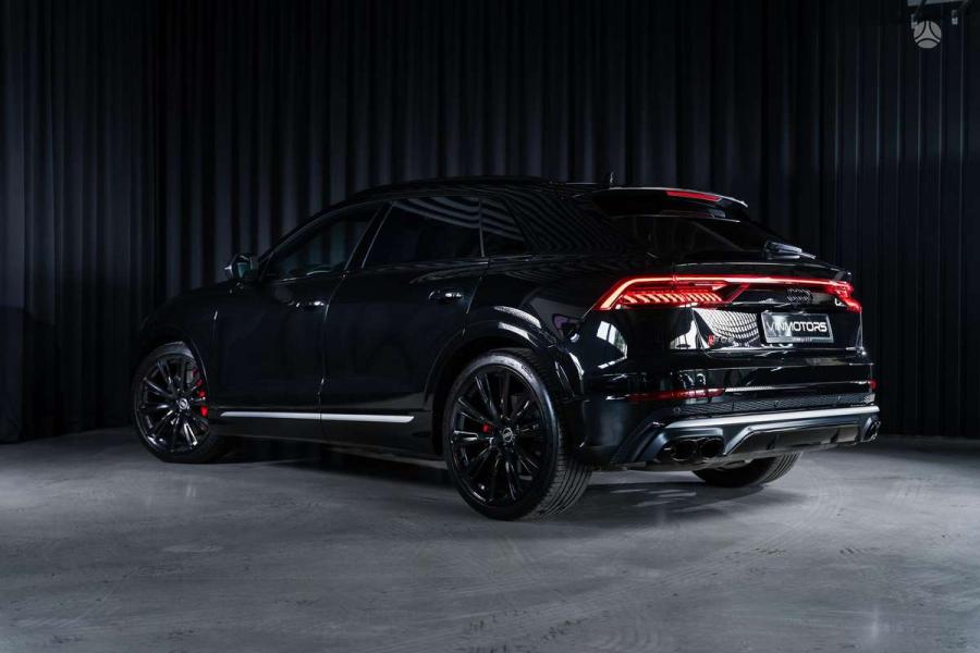 Black Audi SQ8 2023 in Vilnius, with an engine capacity of 4.00 L and mileage of 73 thousand km for 75000 €, photo 7 on AUTOMOTO.COM.LV