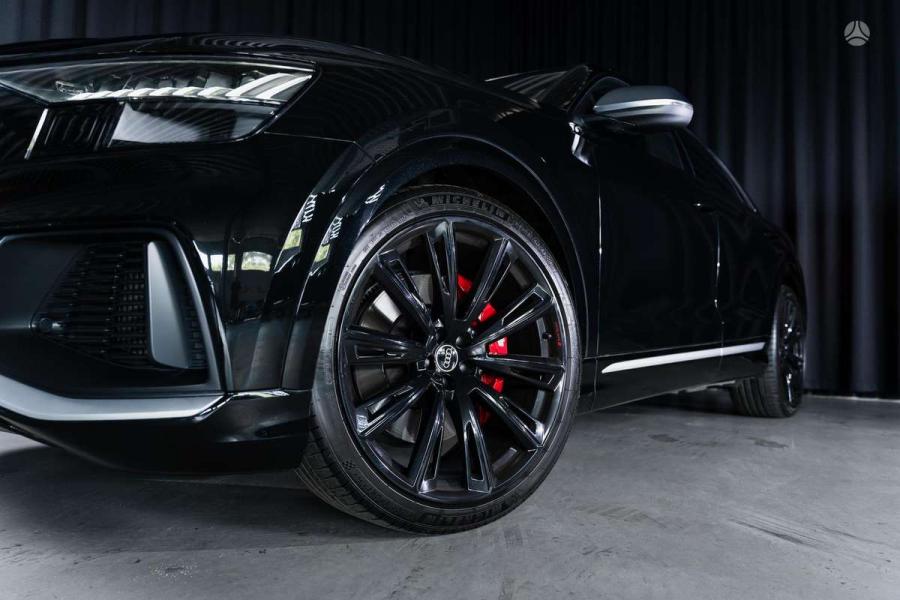 Black Audi SQ8 2023 in Vilnius, with an engine capacity of 4.00 L and mileage of 73 thousand km for 75000 €, photo 9 on AUTOMOTO.COM.LV