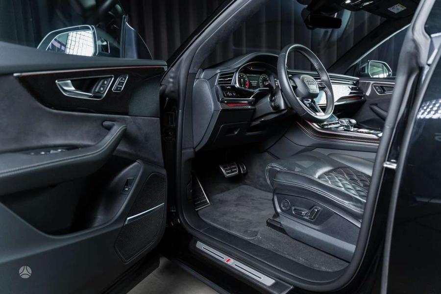 Black Audi SQ8 2023 in Vilnius, with an engine capacity of 4.00 L and mileage of 73 thousand km for 75000 €, photo 15 on AUTOMOTO.COM.LV