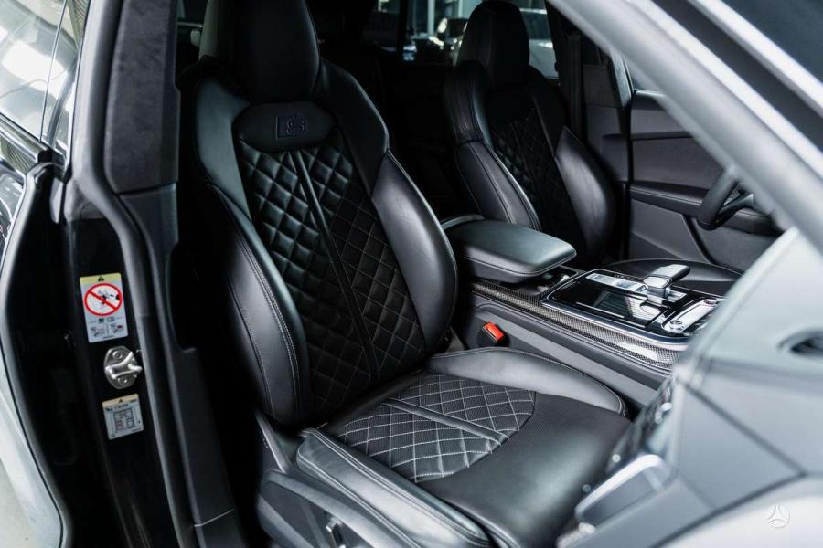 Black Audi SQ8 2023 in Vilnius, with an engine capacity of 4.00 L and mileage of 73 thousand km for 75000 €, photo 29 on AUTOMOTO.COM.LV