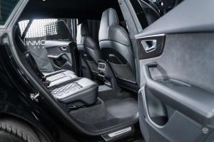 Black Audi SQ8 2023 in Vilnius, with an engine capacity of 4.00 L and mileage of 73 thousand km for 75000 €, photo 32 on AUTOMOTO.COM.LV