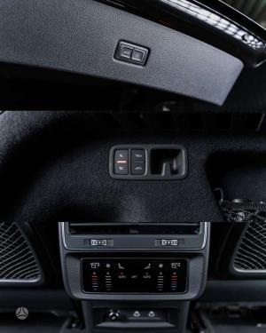 Black Audi SQ8 2023 in Vilnius, with an engine capacity of 4.00 L and mileage of 73 thousand km for 75000 €, photo 33 on AUTOMOTO.COM.LV