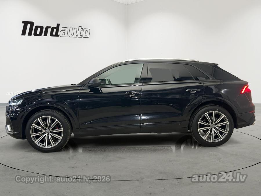 Black Audi SQ8 2020 in Tallinn, with an engine capacity of 4.00 L and mileage of 74 thousand km for 69900 €, photo 3 on AUTOMOTO.COM.LV