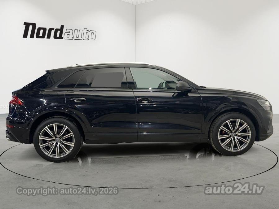Black Audi SQ8 2020 in Tallinn, with an engine capacity of 4.00 L and mileage of 74 thousand km for 69900 €, photo 6 on AUTOMOTO.COM.LV