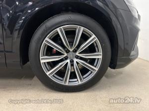 Black Audi SQ8 2020 in Tallinn, with an engine capacity of 4.00 L and mileage of 74 thousand km for 69900 €, photo 8 on AUTOMOTO.COM.LV