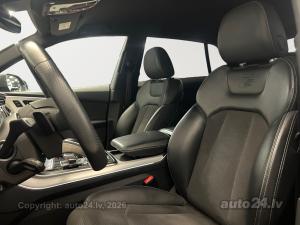 Black Audi SQ8 2020 in Tallinn, with an engine capacity of 4.00 L and mileage of 74 thousand km for 69900 €, photo 9 on AUTOMOTO.COM.LV