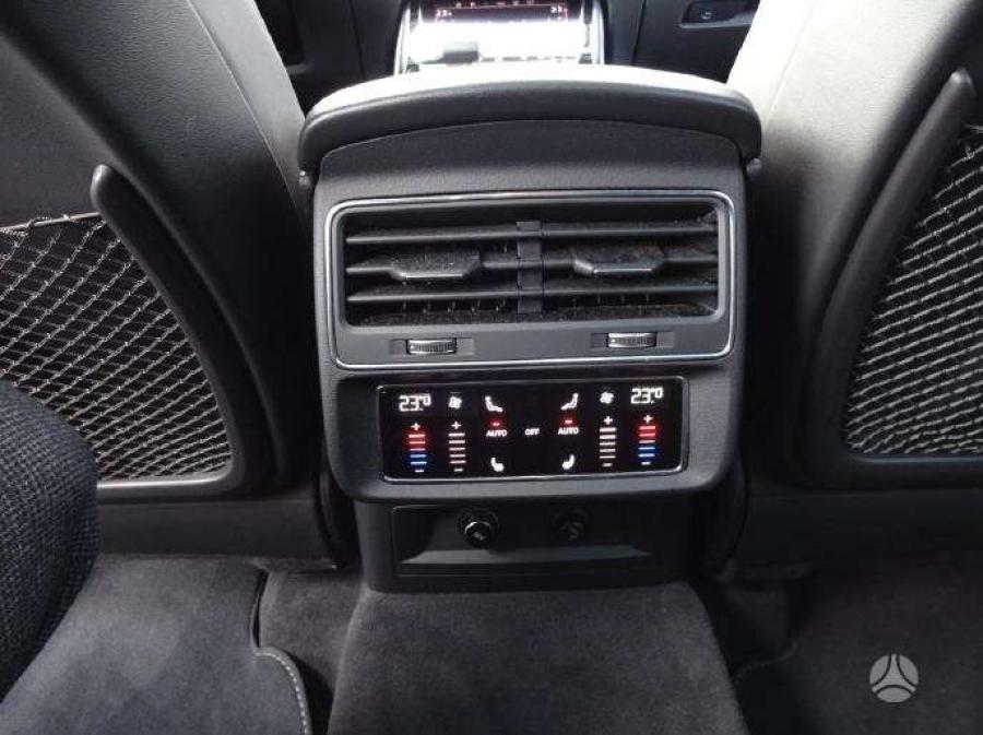 Black Audi SQ8 2021 in Vilnius, with an engine capacity of 4.00 L and mileage of 94 thousand km for 69000 €, photo 17 on AUTOMOTO.COM.LV
