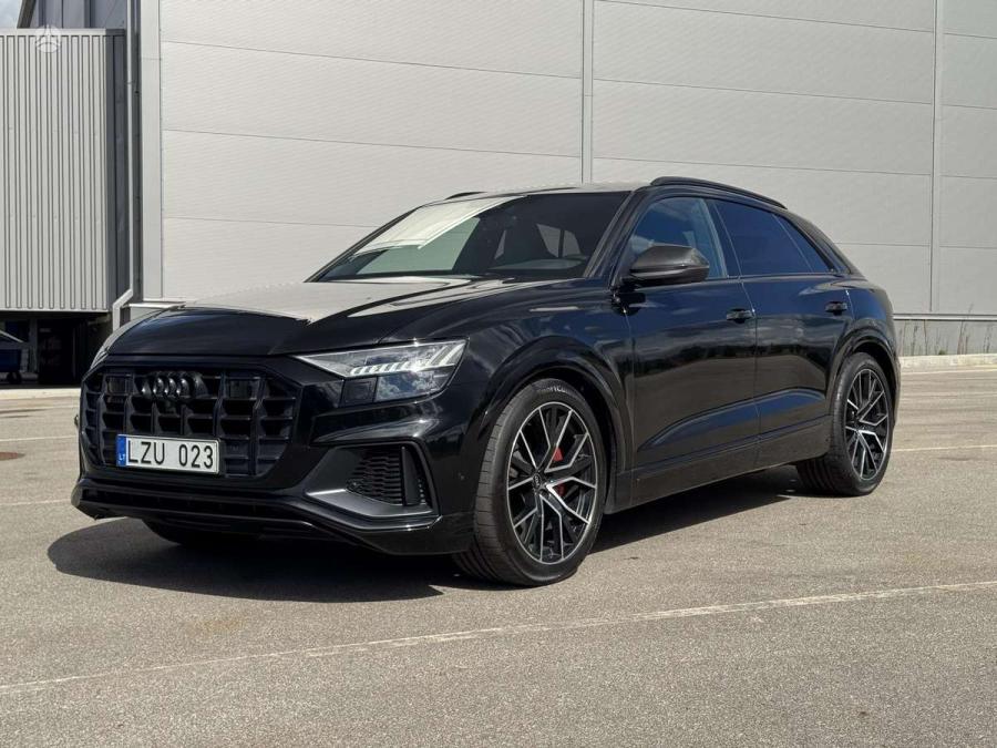 Black Audi SQ8 2022 in Vilnius, with an engine capacity of 4.00 L and mileage of 84 thousand km for 72000 €, photo 4 on AUTOMOTO.COM.LV