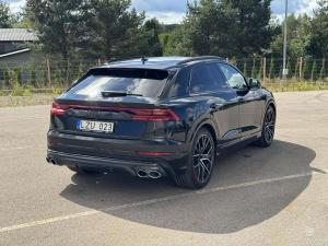 Black Audi SQ8 2022 in Vilnius, with an engine capacity of 4.00 L and mileage of 84 thousand km for 72000 €, photo 6 on AUTOMOTO.COM.LV