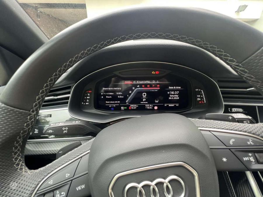 Black Audi SQ8 2024 in Ukmerge, with an engine capacity of 4.00 L and mileage of 40 thousand km for 91500 €, photo 7 on AUTOMOTO.COM.LV