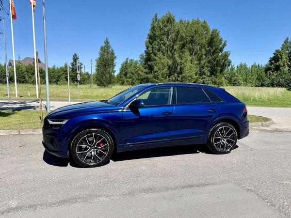 Blue Audi SQ8 2019 in Taurage, with an engine capacity of 3.96 L and mileage of 210 thousand km for 49000 €, photo 3 on AUTOMOTO.COM.LV