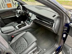 Zils Audi SQ8 2019 Tauragė, ar dzinēja tilpumu 3.96 L un nobraukumu 210 tūkst. km par 49000 €, foto 14 vietnē AUTOMOTO.COM.LV
