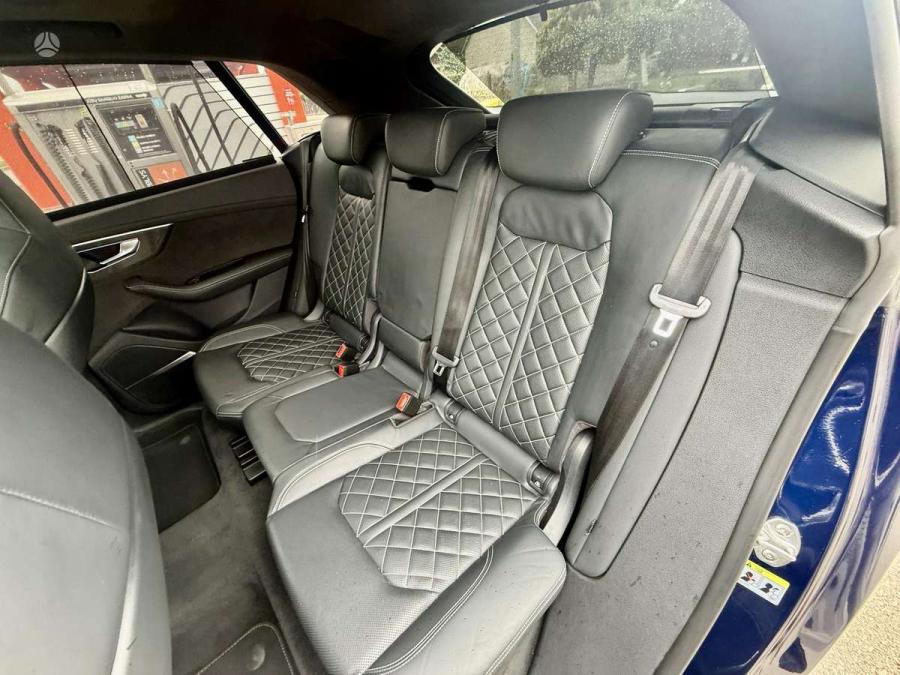 Zils Audi SQ8 2019 Tauragė, ar dzinēja tilpumu 3.96 L un nobraukumu 210 tūkst. km par 49000 €, foto 17 vietnē AUTOMOTO.COM.LV