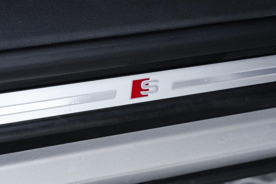 Audi SQ8 2019 Mārupe, ar dzinēja tilpumu 4.00 L un nobraukumu 197 tūkst. km par 54750 €, foto 12 vietnē AUTOMOTO.COM.LV