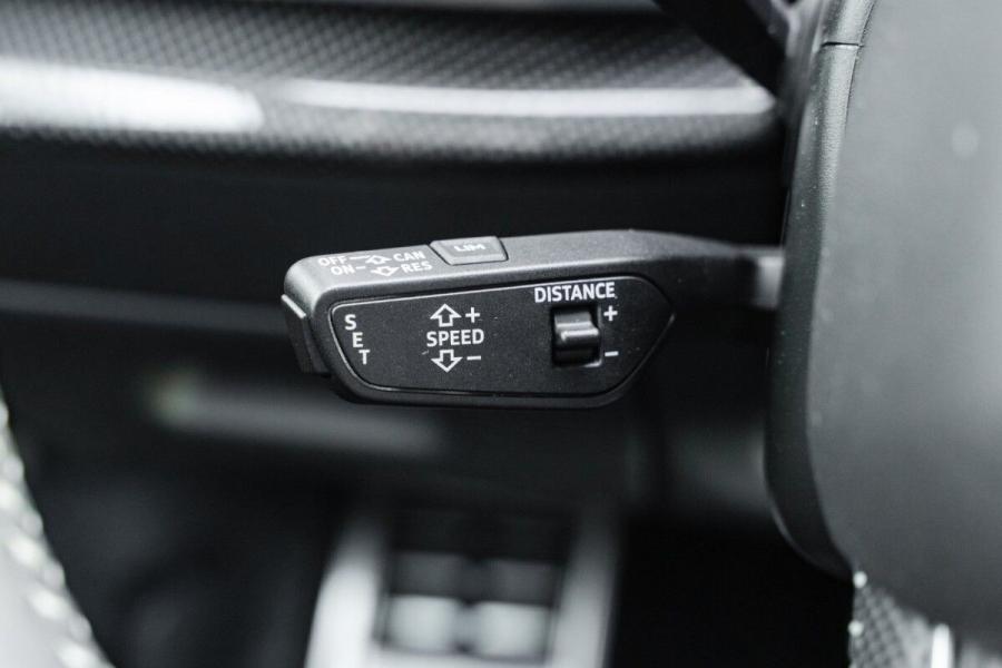 Audi SQ8 2019 Mārupe, ar dzinēja tilpumu 4.00 L un nobraukumu 197 tūkst. km par 54750 €, foto 15 vietnē AUTOMOTO.COM.LV
