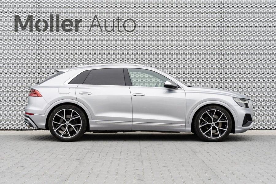 Audi SQ8 2019 Mārupe, ar dzinēja tilpumu 4.00 L un nobraukumu 197 tūkst. km par 54750 €, foto 44 vietnē AUTOMOTO.COM.LV
