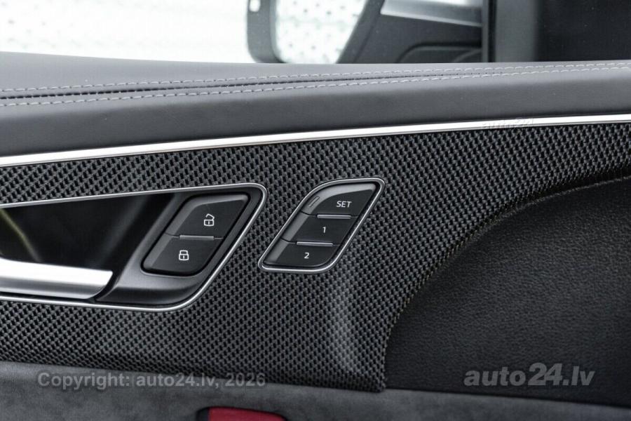 Pelēks Audi SQ8 2019 Rīga, ar dzinēja tilpumu 4.00 L un nobraukumu 197 tūkst. km par 56364 €, foto 9 vietnē AUTOMOTO.COM.LV