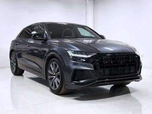 Серый Ауди SQ8 2020 в Вильнюс, объемом двигателя 4.00 л и пробегом 69 тыс. км за 65500 €, фото 4 на AUTOMOTO.COM.LV