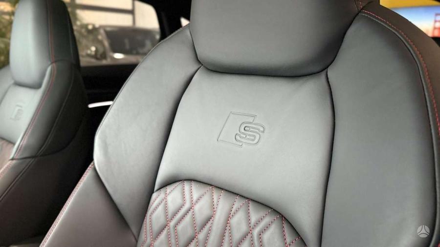 Красный Ауди SQ8 Sportback e-tron 2024 в Вильнюс, объемом двигателя 0.00 л и пробегом 5 тыс. км за 69222 €, фото 14 на AUTOMOTO.COM.LV