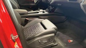 Красный Ауди SQ8 Sportback e-tron 2024 в Вильнюс, объемом двигателя 0.00 л и пробегом 5 тыс. км за 65555 €, фото 38 на AUTOMOTO.COM.LV