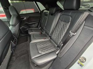 Balts Audi SQ8 2021 Viļņa, ar dzinēja tilpumu 4.00 L un nobraukumu 112 tūkst. km par 53800 €, foto 9 vietnē AUTOMOTO.COM.LV