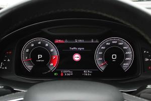 Balts Audi SQ8 2021 Viļņa, ar dzinēja tilpumu 4.00 L un nobraukumu 112 tūkst. km par 53800 €, foto 14 vietnē AUTOMOTO.COM.LV