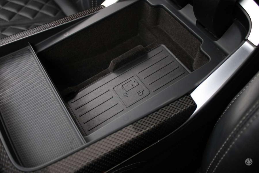 Balts Audi SQ8 2021 Viļņa, ar dzinēja tilpumu 4.00 L un nobraukumu 112 tūkst. km par 53800 €, foto 30 vietnē AUTOMOTO.COM.LV