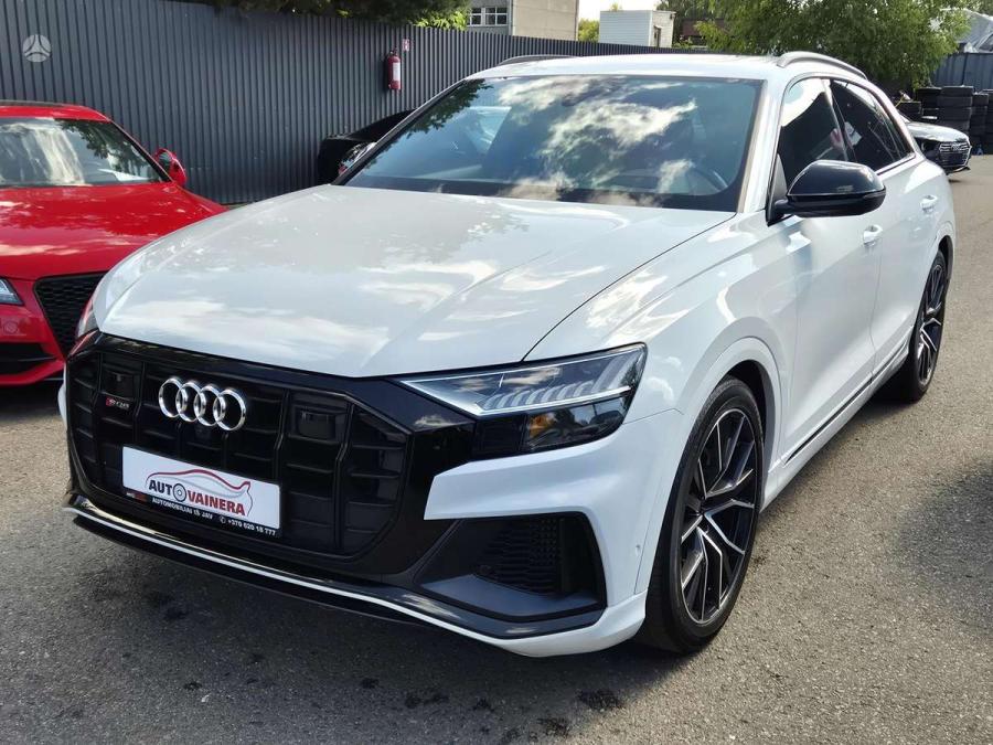 White Audi SQ8 2021 in Vilnius, with an engine capacity of 4.00 L and mileage of 112 thousand km for 52800 €, photo 4 on AUTOMOTO.COM.LV