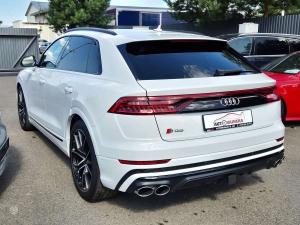 White Audi SQ8 2021 in Vilnius, with an engine capacity of 4.00 L and mileage of 112 thousand km for 52800 €, photo 5 on AUTOMOTO.COM.LV