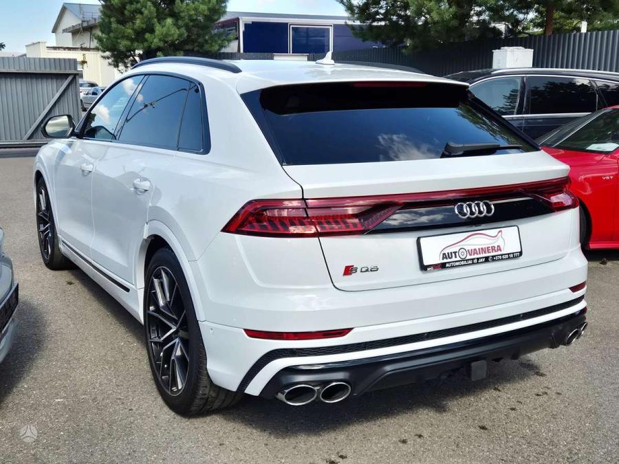White Audi SQ8 2021 in Vilnius, with an engine capacity of 4.00 L and mileage of 112 thousand km for 52800 €, photo 5 on AUTOMOTO.COM.LV