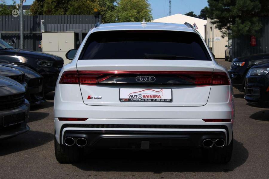 White Audi SQ8 2021 in Vilnius, with an engine capacity of 4.00 L and mileage of 112 thousand km for 52800 €, photo 6 on AUTOMOTO.COM.LV