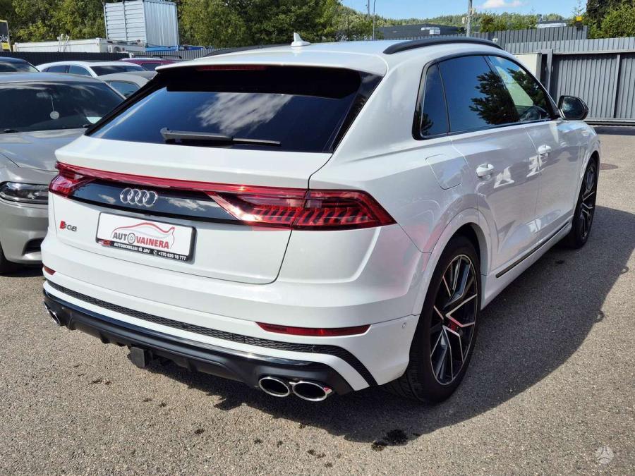 White Audi SQ8 2021 in Vilnius, with an engine capacity of 4.00 L and mileage of 112 thousand km for 52800 €, photo 7 on AUTOMOTO.COM.LV