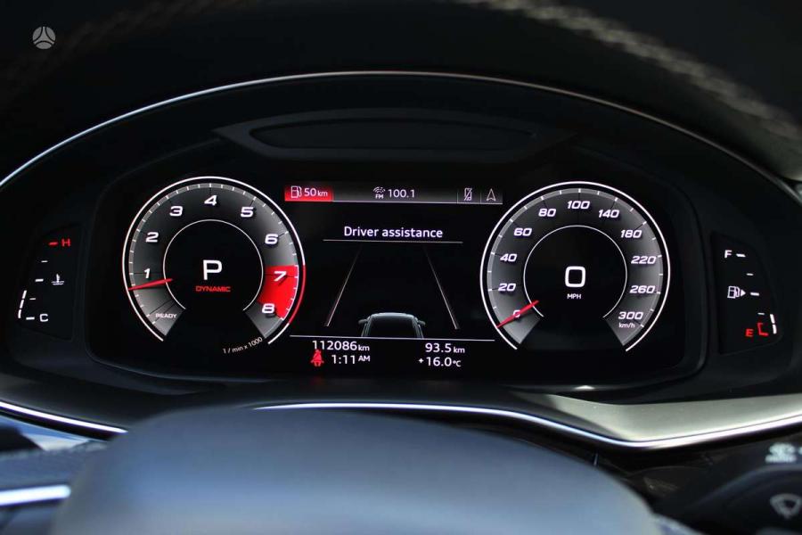 White Audi SQ8 2021 in Vilnius, with an engine capacity of 4.00 L and mileage of 112 thousand km for 52800 €, photo 8 on AUTOMOTO.COM.LV