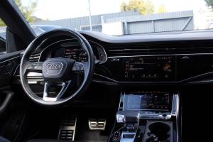 White Audi SQ8 2021 in Vilnius, with an engine capacity of 4.00 L and mileage of 112 thousand km for 52800 €, photo 15 on AUTOMOTO.COM.LV