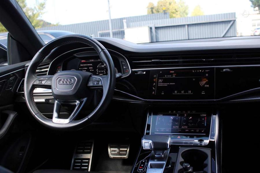 White Audi SQ8 2021 in Vilnius, with an engine capacity of 4.00 L and mileage of 112 thousand km for 52800 €, photo 15 on AUTOMOTO.COM.LV