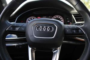 White Audi SQ8 2021 in Vilnius, with an engine capacity of 4.00 L and mileage of 112 thousand km for 52800 €, photo 17 on AUTOMOTO.COM.LV